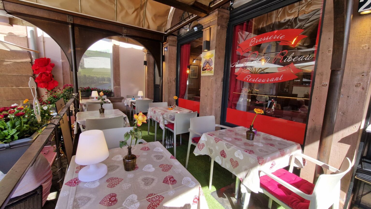 Au P'tit Ribeau : Restaurant winstub et brasserie alsacienne ...